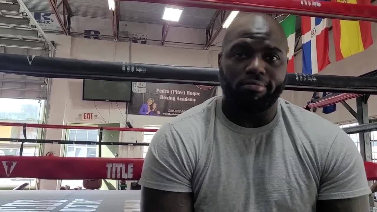 Gigante de la UFC vino a Miami en busca de maestro cubano de boxeo | El ...