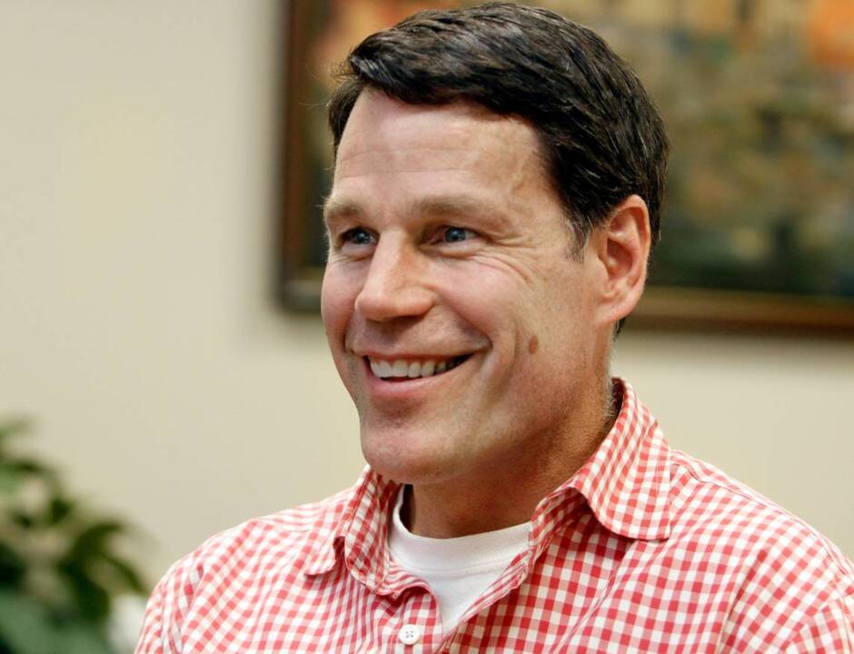 Pastor Jeff Struecker describes the Battle of Mogadishu and his call to ...