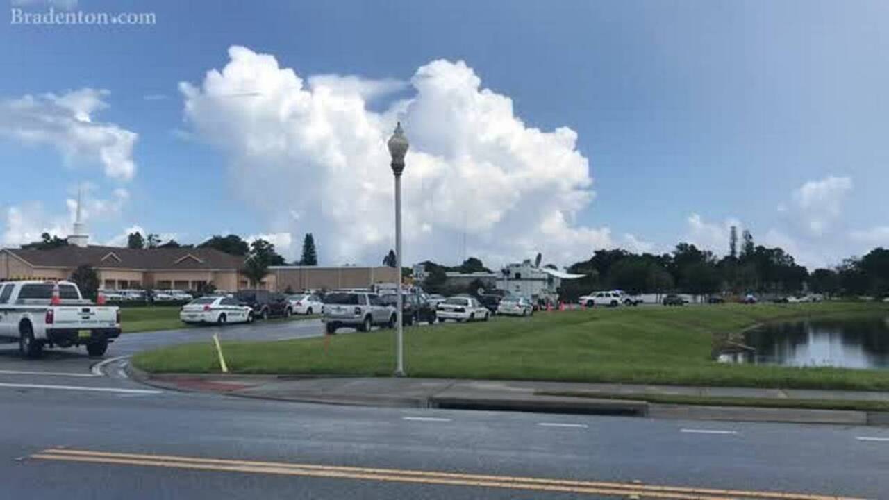 Man involved in standoff had a gun but posed no threat to community ...