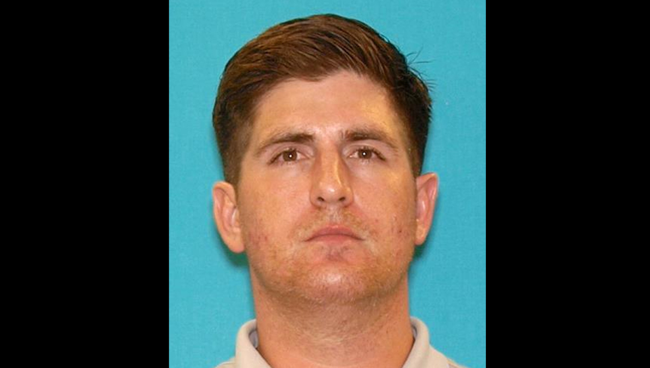 Gun, Bible, bombs in 'pigsty' site of Fresno murder | Fresno Bee