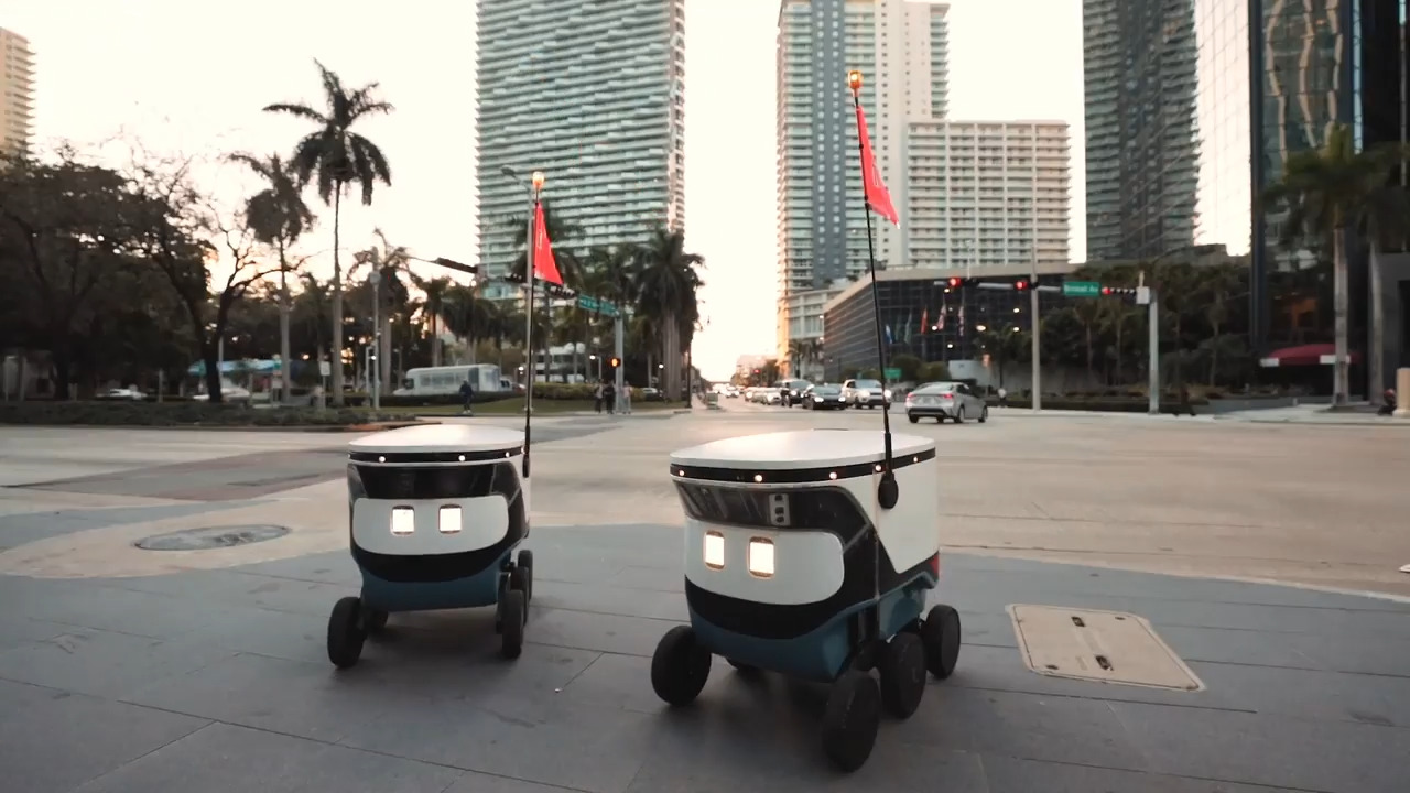 Uber Eats adopts mobile robots for food delivery service | Miami Herald