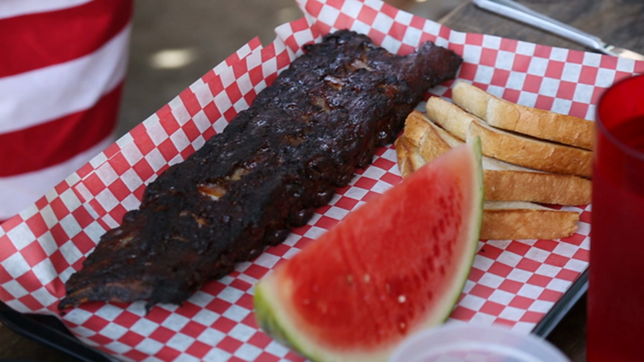 Rib-eating contest at Midwood Smokehouse | Charlotte Observer