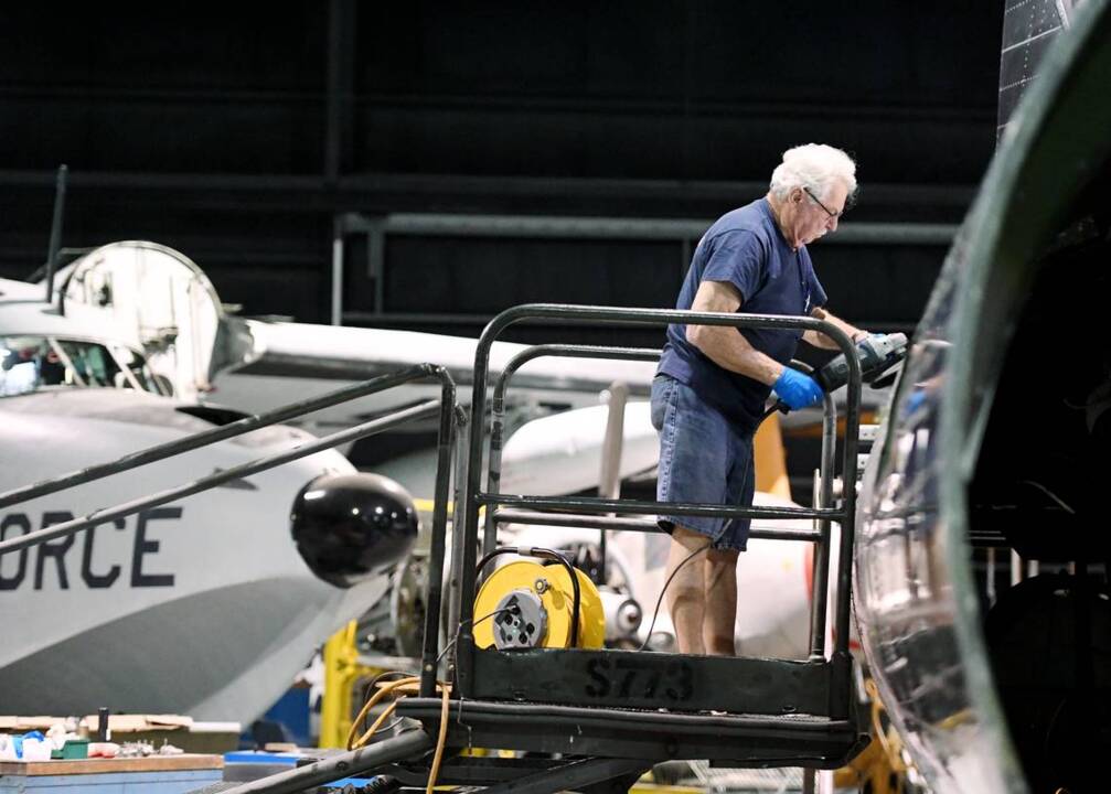 Bob Denison volunteers to make the old new again | Macon Telegraph