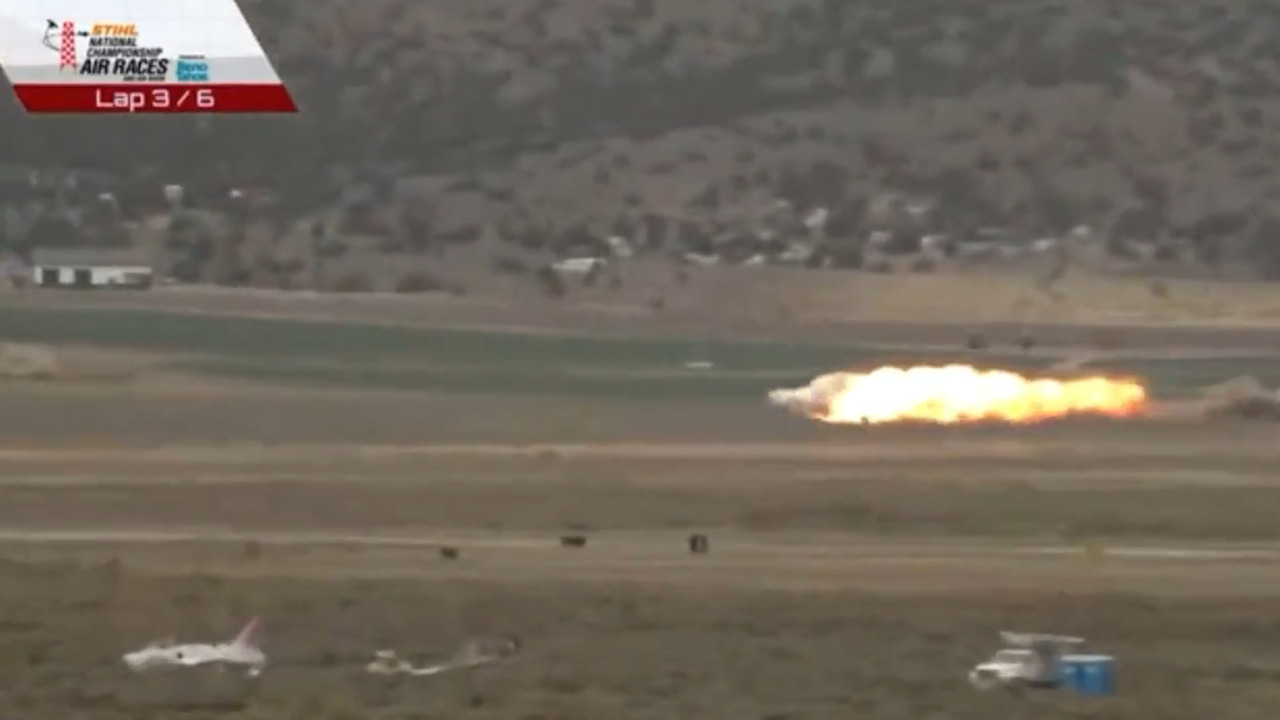 Graphic: Plane crashes at Reno Air Races on Sept. 18, one dead | San ...