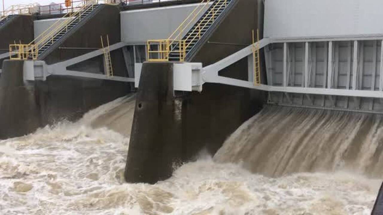 Nimbus Dam releasing water as American River surges | Sacramento Bee