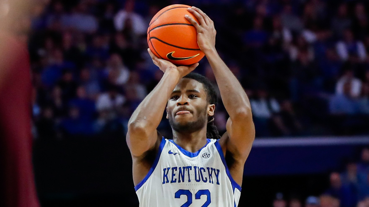 Kentucky basketball Cason Wallace before Kansas game | Lexington Herald ...