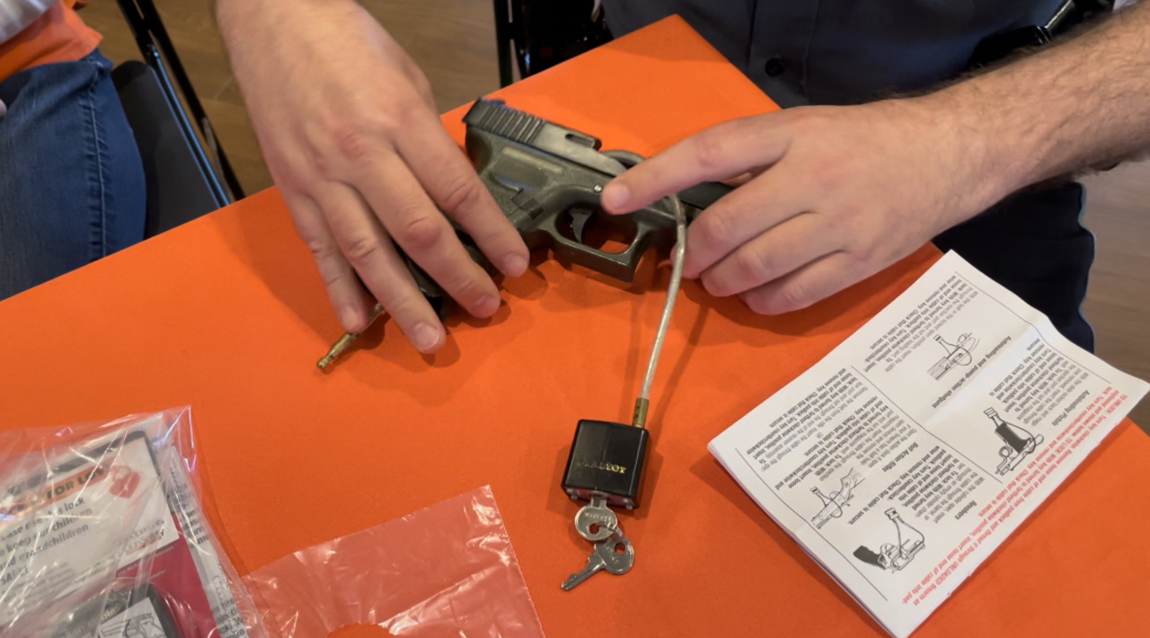 Gun safety group provides gun locks to prevent accidents | Kansas City Star