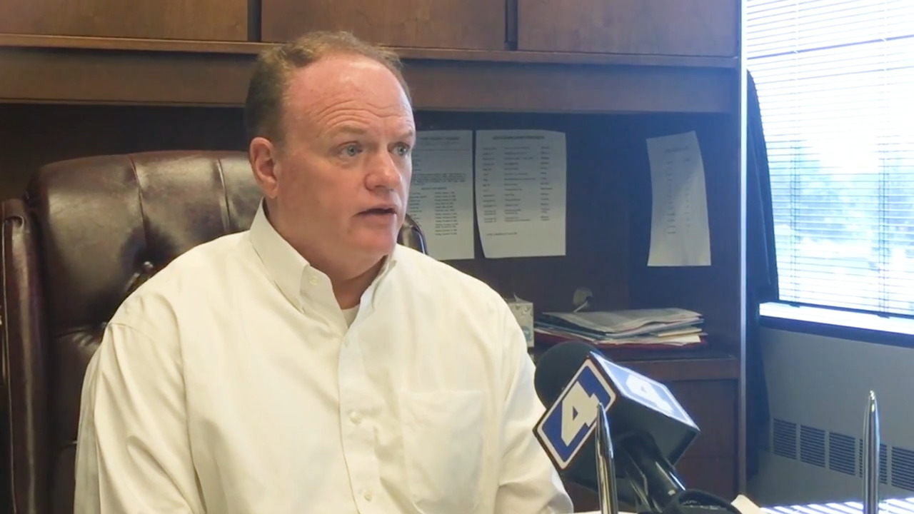 Southern Illinois Chief Judge Andrew Gleeson addresses Judge Ronald ...