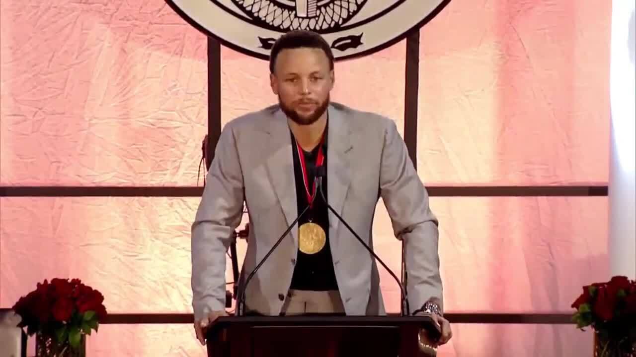 Steph Curry graduation and jersey retirement | Charlotte Observer