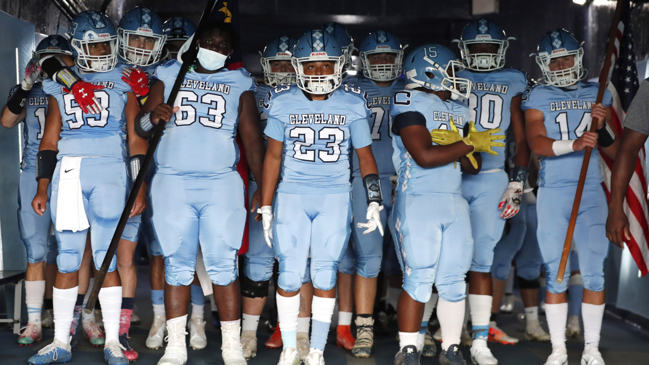 Photos from Cleveland High School's 3AAA state title game against Mt ...