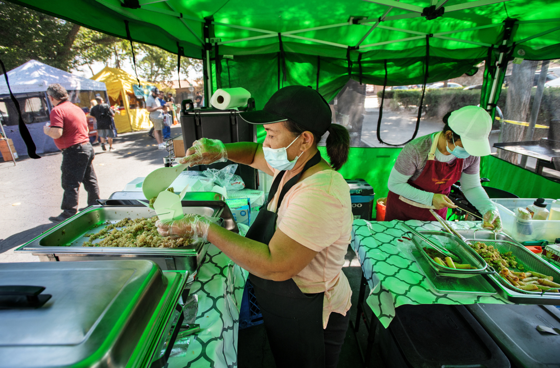 Busy Modesto CA farmers market food booth opens restaurant | Modesto Bee