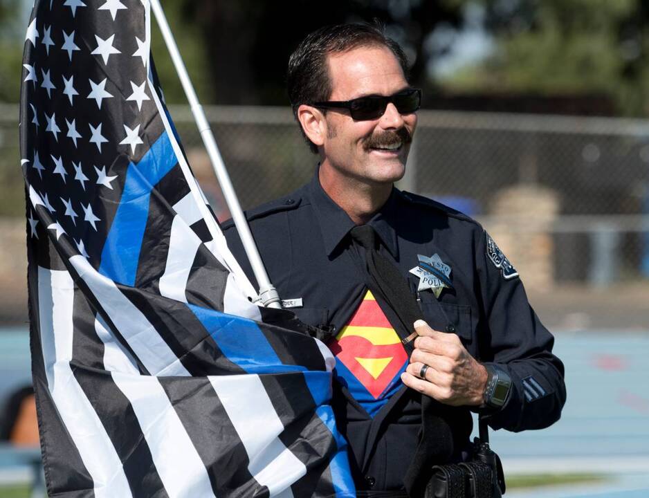 From 2016: Cops talk about running in full uniform | Sacramento Bee