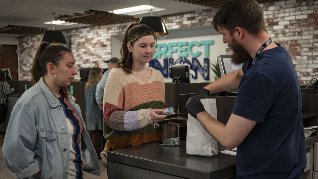 CA agency to extend marijuana curbside pickup indefinitely | Sacramento Bee