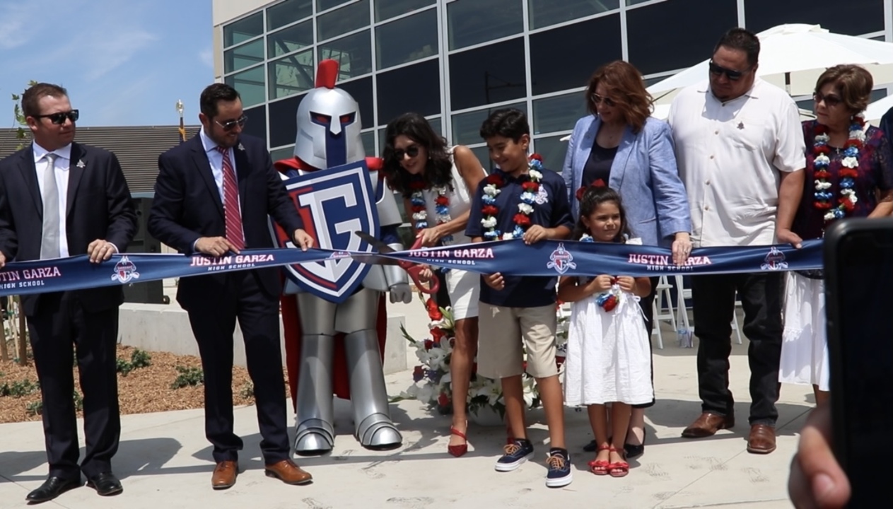 Fresno's Central Unified unveils Justin Garza High School | Fresno Bee