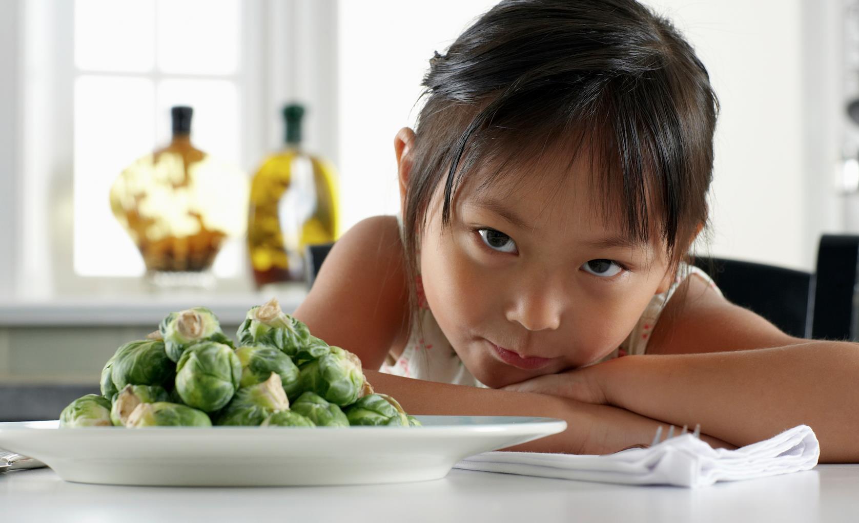 Dealing With Toddler Food Tantrums? These Phrases Will Help | HuffPost Life