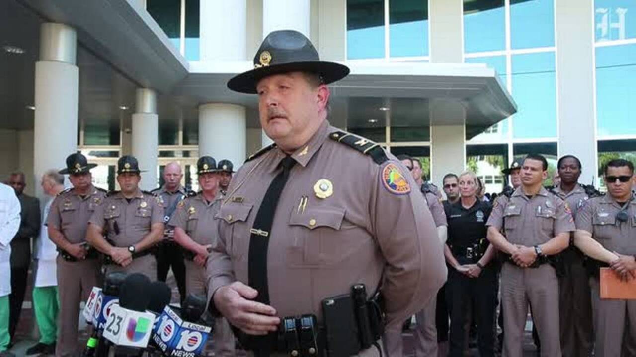 FHP trooper critically hurt in Dolphin Expressway accident | Miami Herald