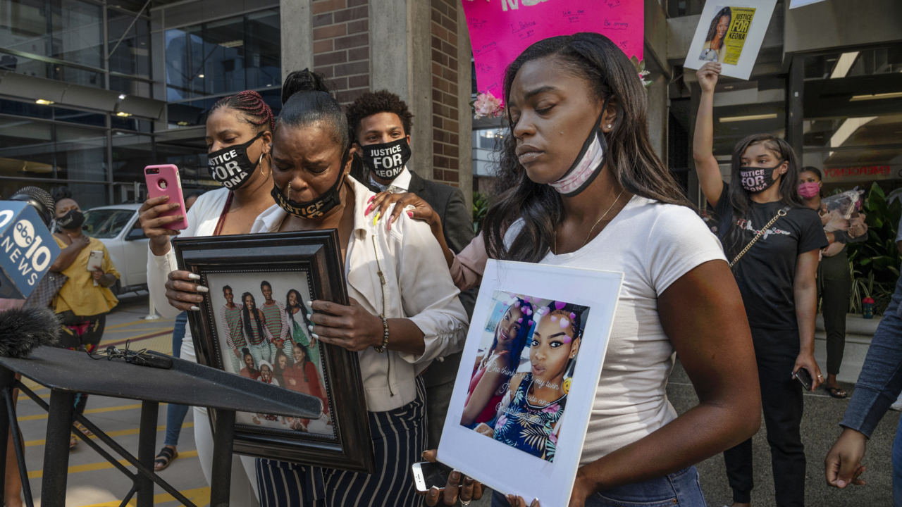 Black woman on life support after C-section for COVID in Sacramento ...