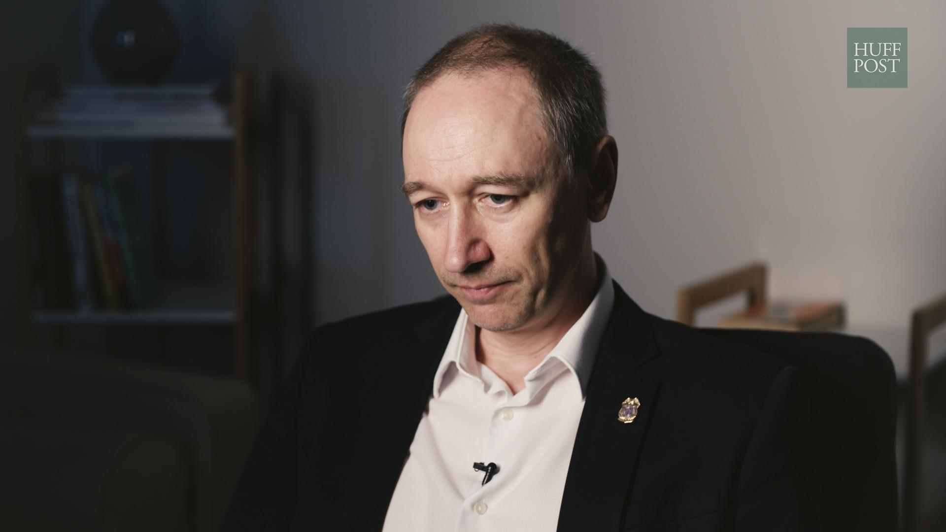 Ex-Undercover Cop Neil Woods Describes 'Saddest Moment' That Changed ...