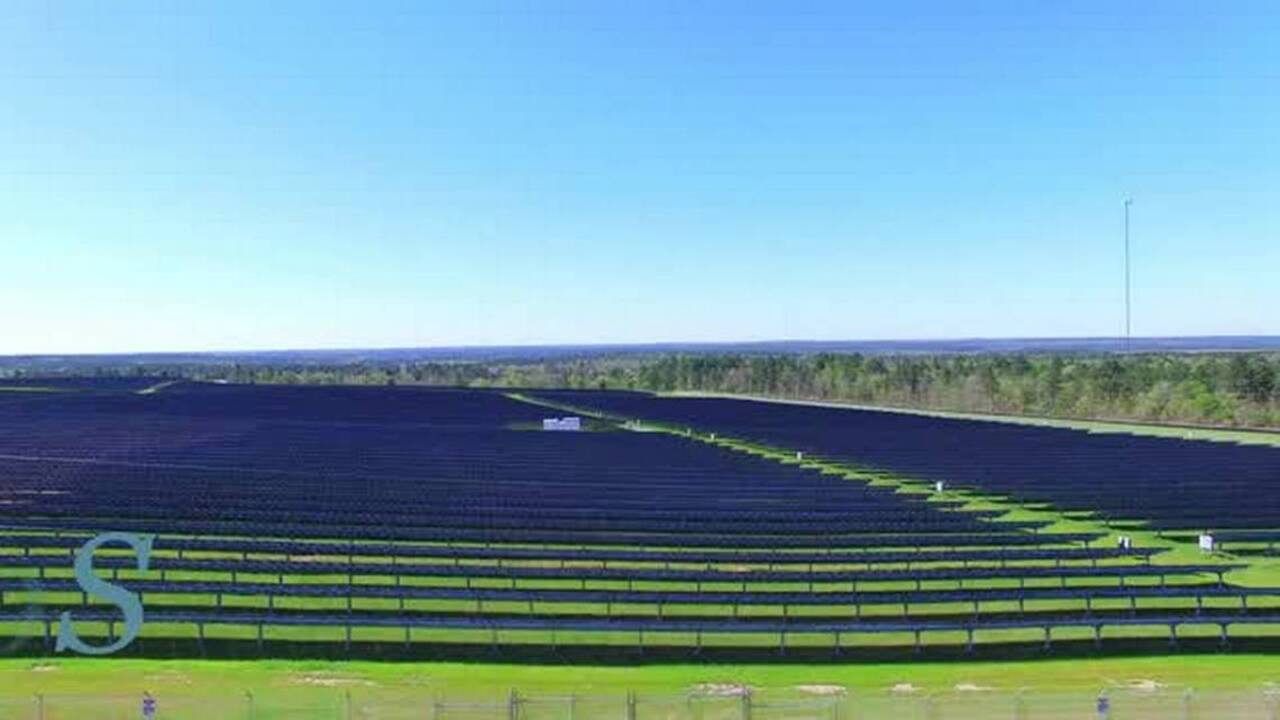 Tour a Solar Power farm from the air | Idaho Statesman