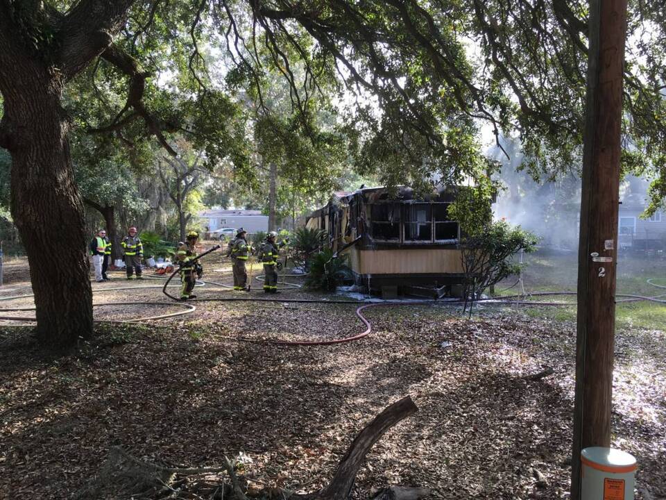Lady's Island home burns in fire Friday morning | Hilton Head Island Packet