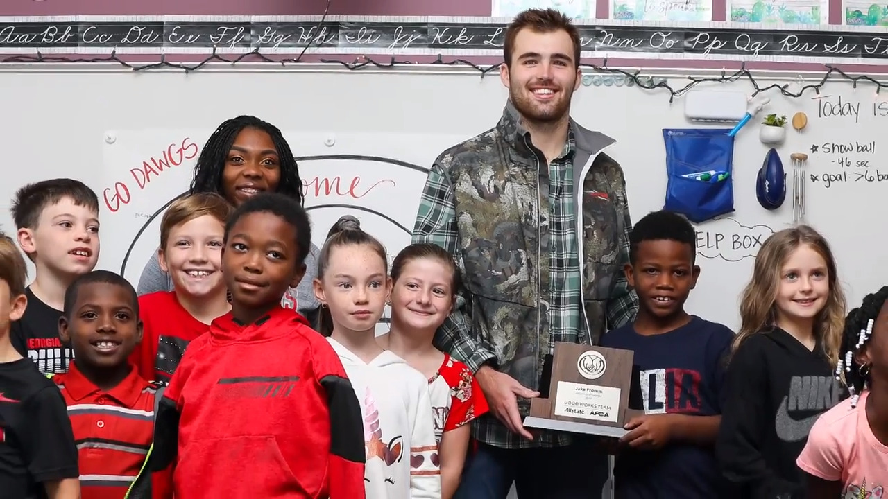 Georgia quarterback Jake Fromm receives Allstate Good Hands Award ...