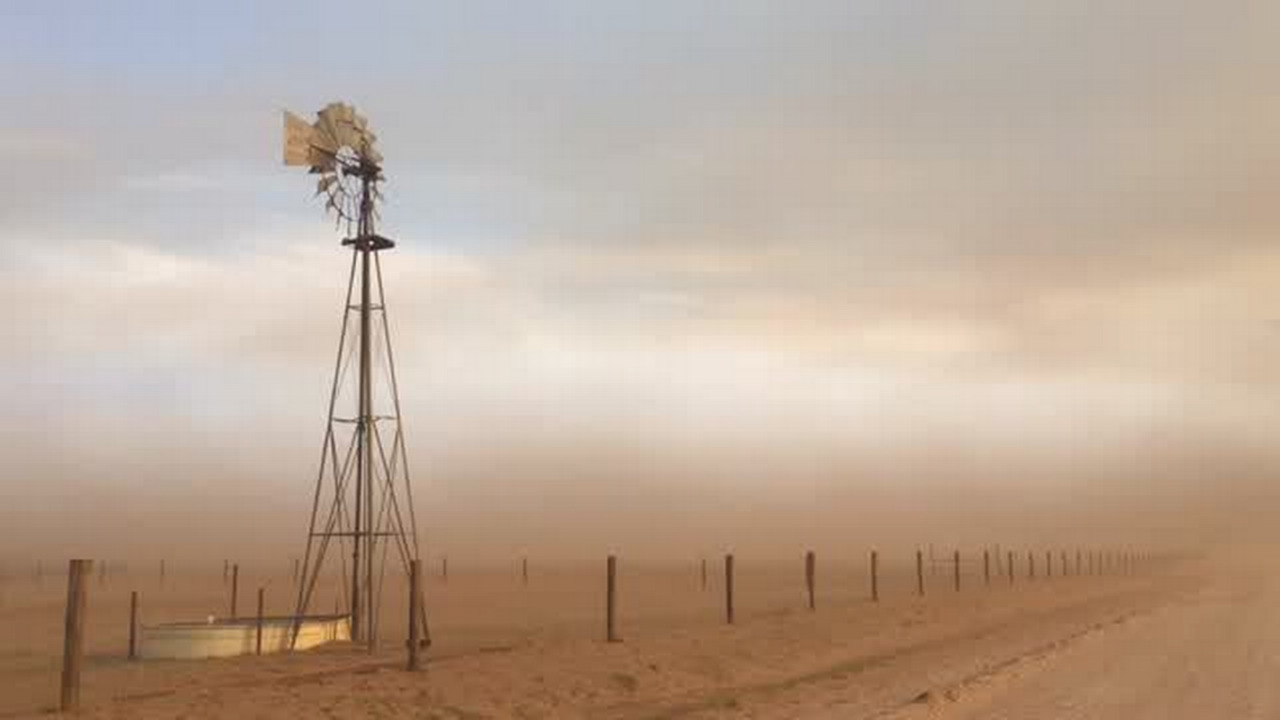 Barber County dust storm | Wichita Eagle