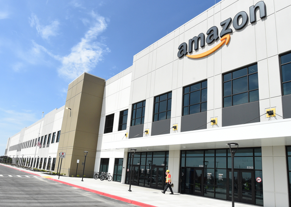 Amazon gives Fresno leaders a peek at its new fulfillment center ...