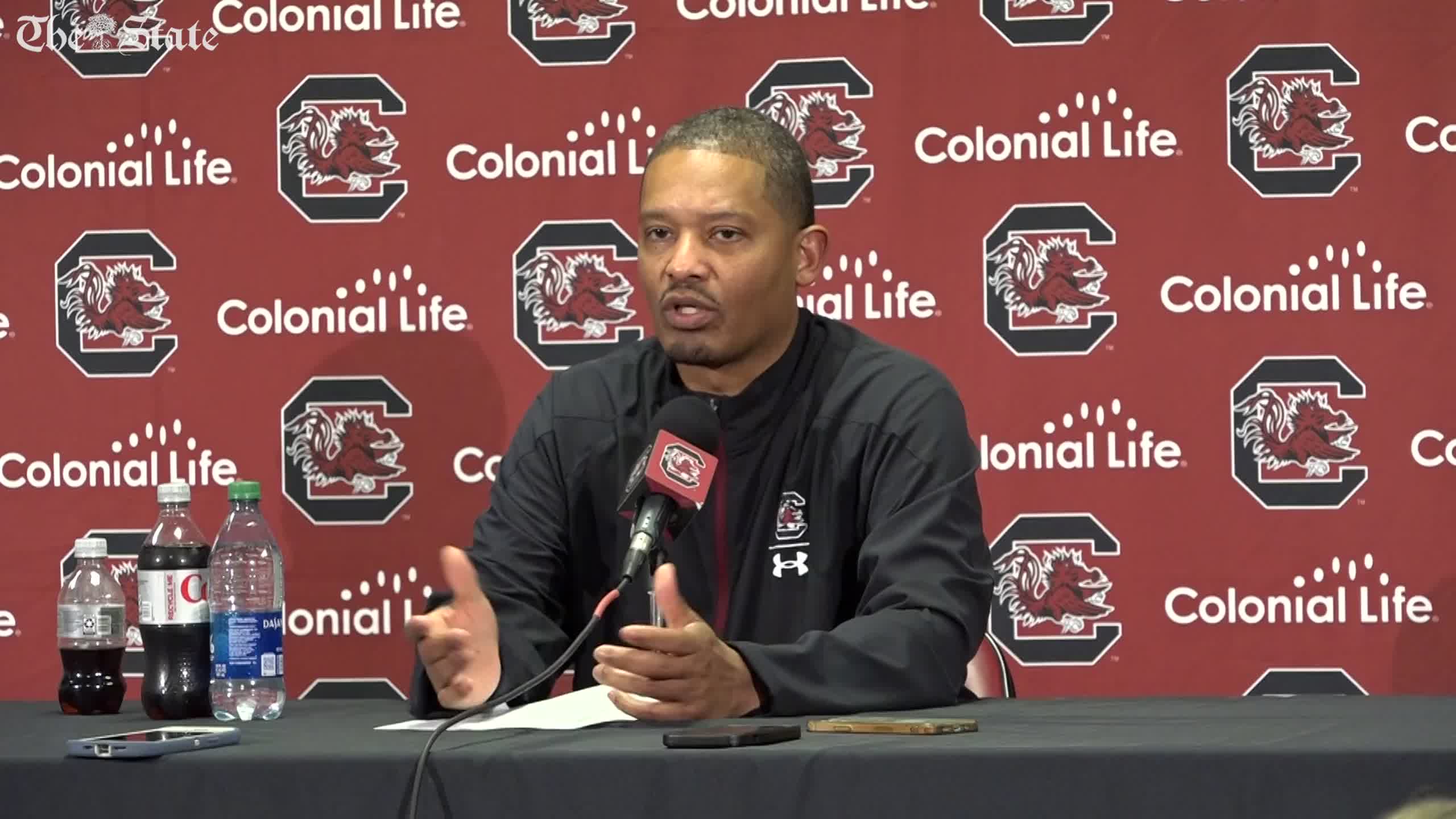 "They're a confident group" Lamont Paris says about his team after ...