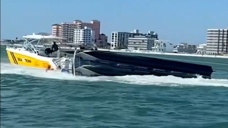11 rescued after pontoon boat flips in strong winds | AccuWeather