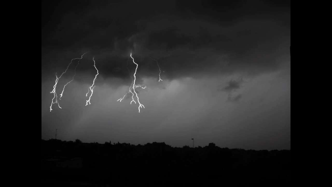 Lightning Bolt That Stretched Across Texas, Louisiana And Mississippi ...