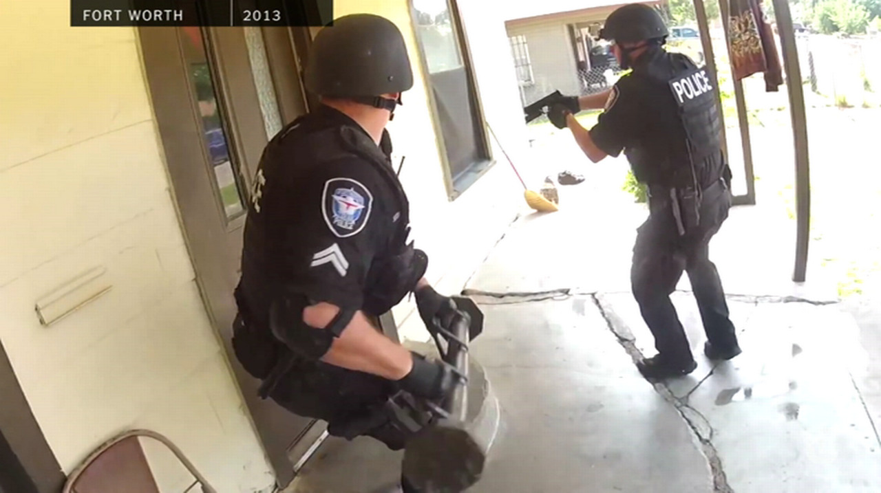 Violence in forced-entry police raids | Miami Herald