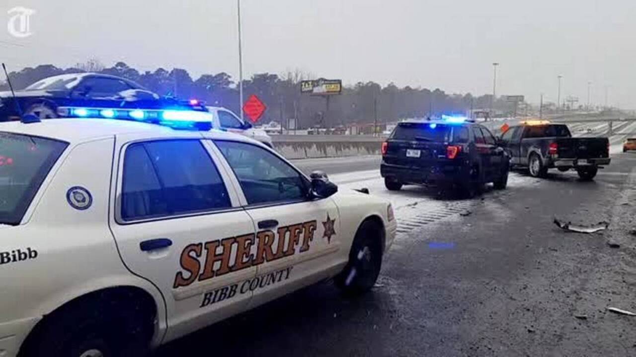 Ice, snow cause accidents on I-75 in Macon, GA | Charlotte Observer