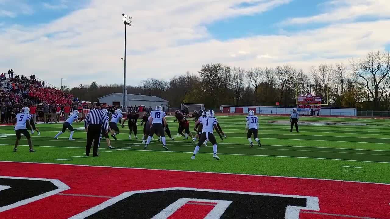 Highland IL Bulldogs face Mascoutah in postseason game | Belleville ...