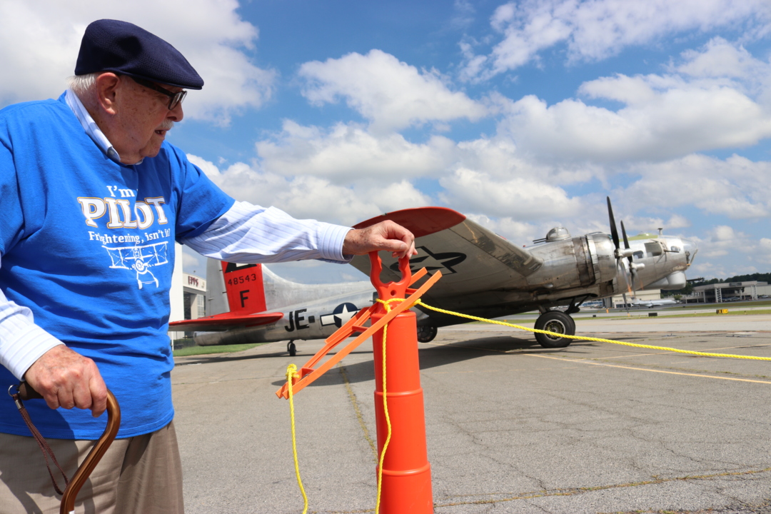 B-17 pilot in World War II gets another chance to fly in famous bomber ...
