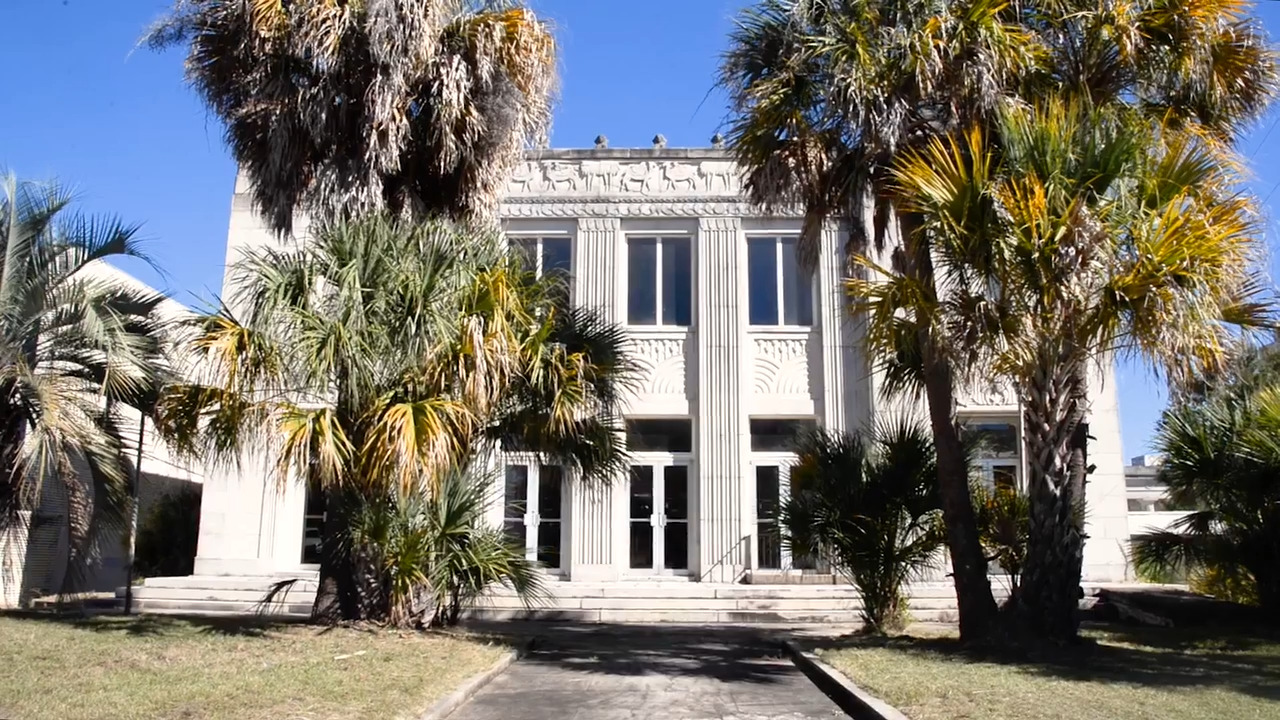 Video: More details: esports center in former Shrine Temple, Macon, GA ...