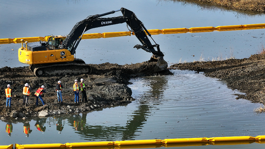 Bateman Island causeway in Richland breached after 85 years | Tri-City ...