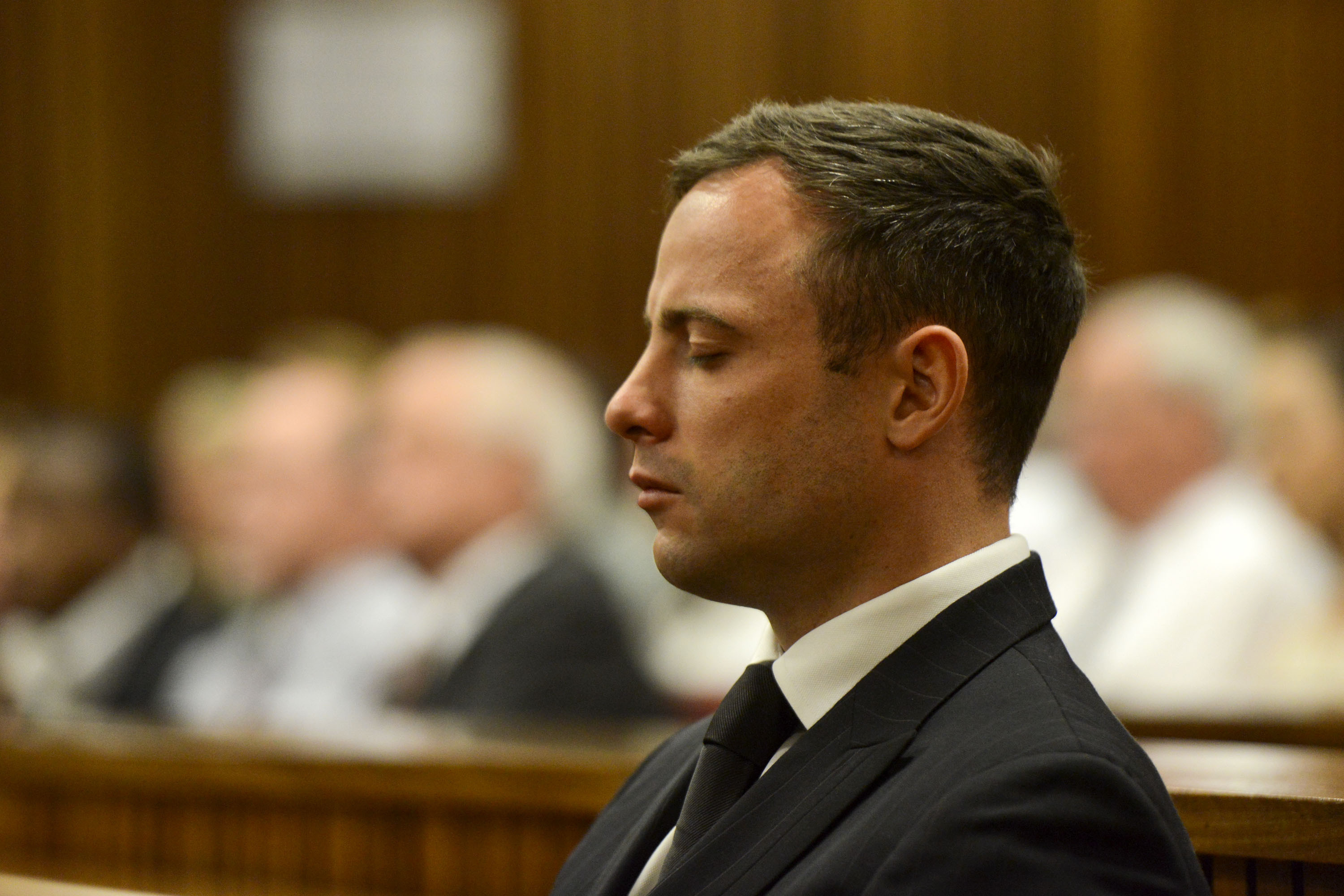 Oscar Pistorius Returns To Competition, 12 Years After Killing ...